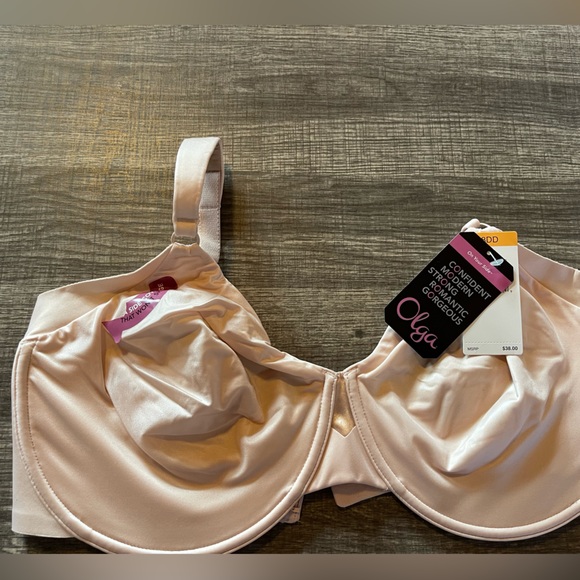 Olga | Intimates & Sleepwear | Olga 38dd Underwire Nwt | Poshmark